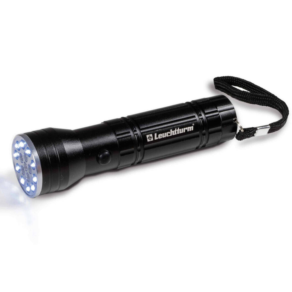 Ultraviolet Pocket Torch - Australian Coin Review